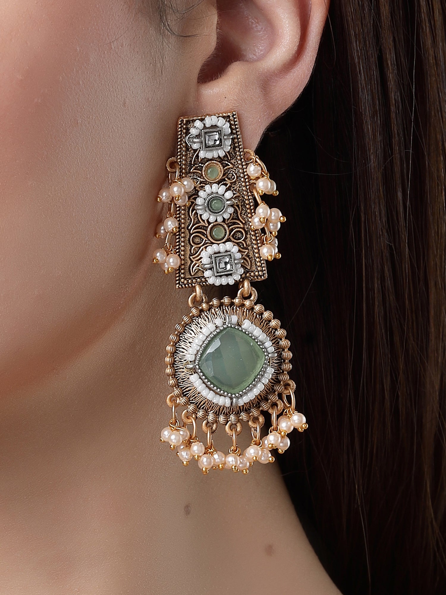 Karatcart earrings store